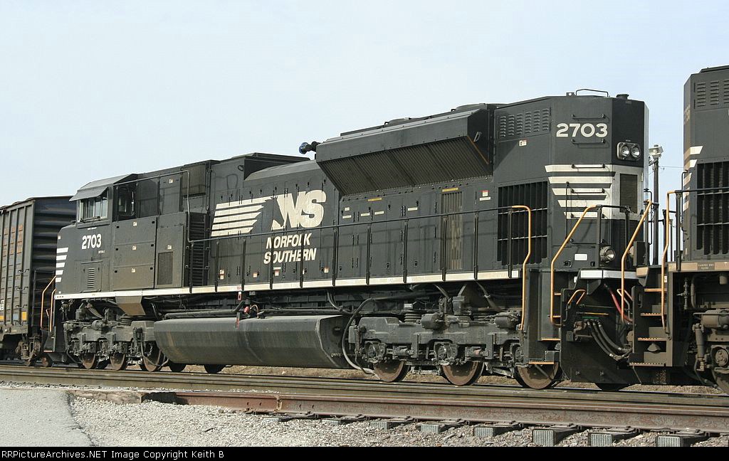 NS 2703